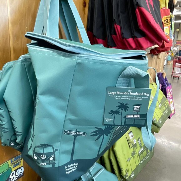 Trader Joe'S | Kitchen | Nwt Blueteal Large Trader Joes Insulated ...
